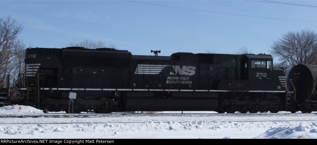 NS 2712